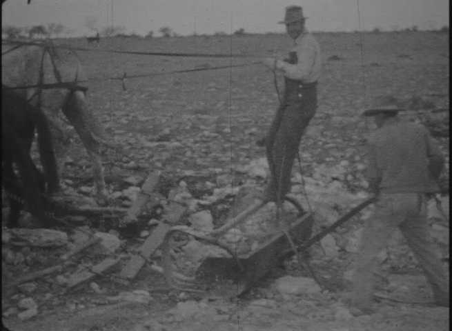 Building the Sante Fe Extension - Edwin S. Mayer Collection
