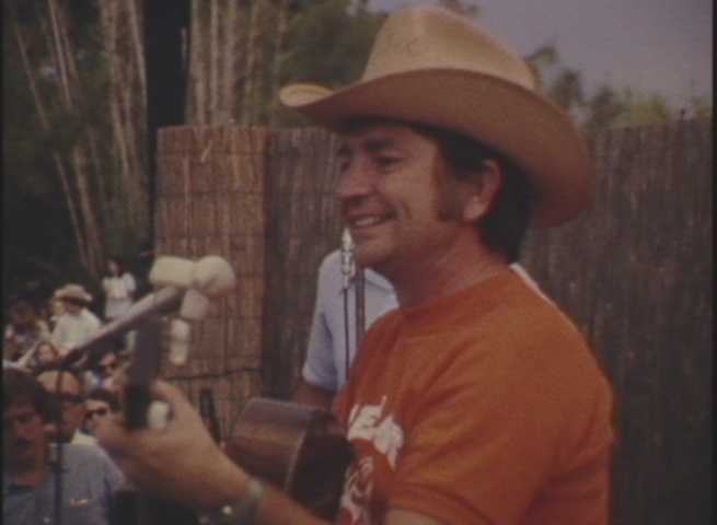Willie Nelson Interview and Performance (1973) - Wallace and Euna Pryor ...
