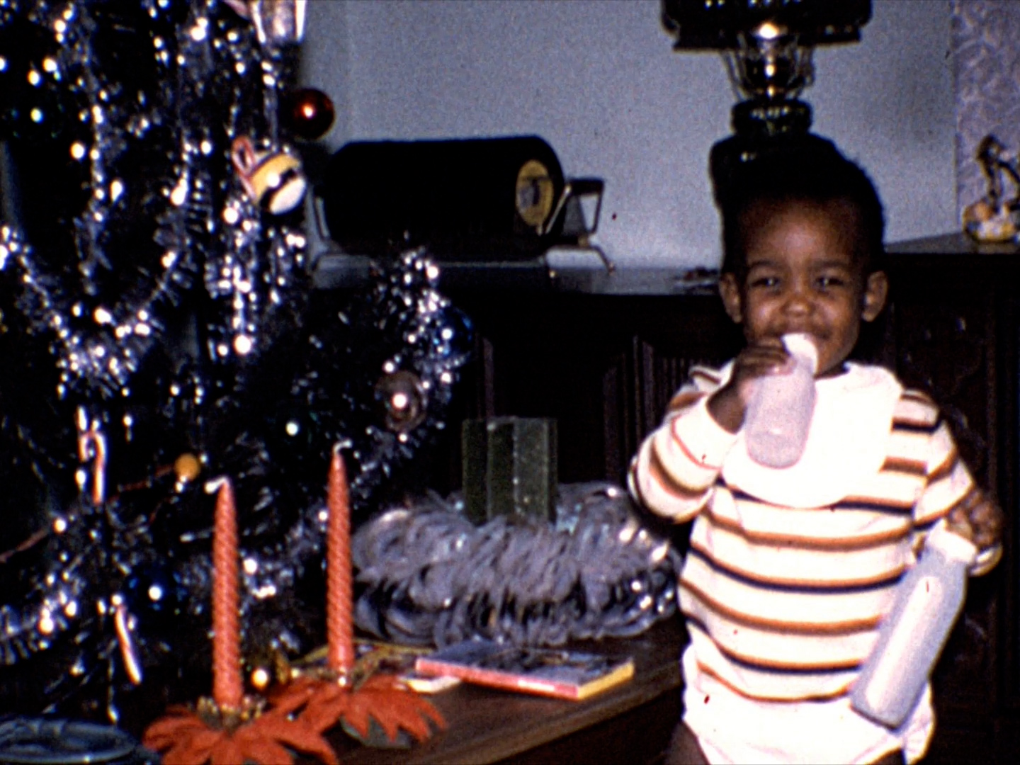 Family Christmas (1972) - Verlee & V. Marc Fort Collection