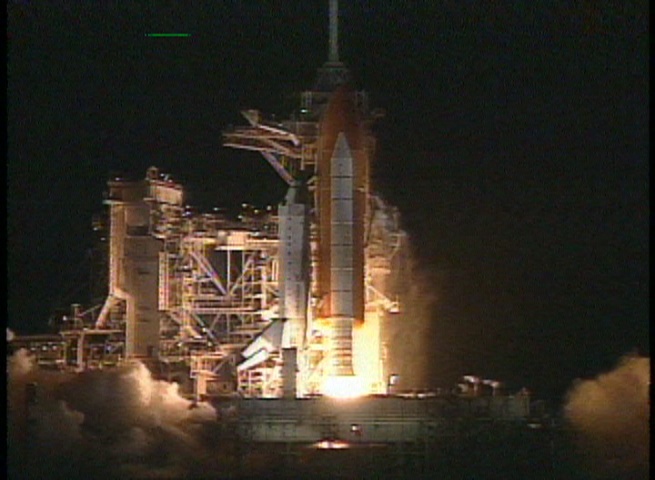 STS-93 Launch (1999) - KPRC-TV Collection